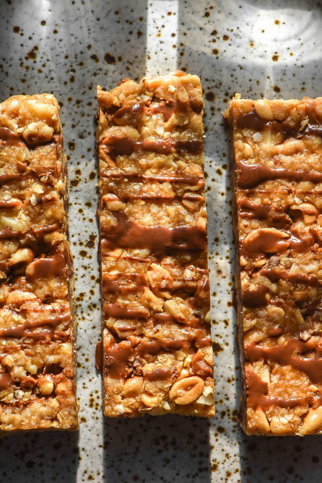 Low FODMAP granola bars (oat free) - George Eats