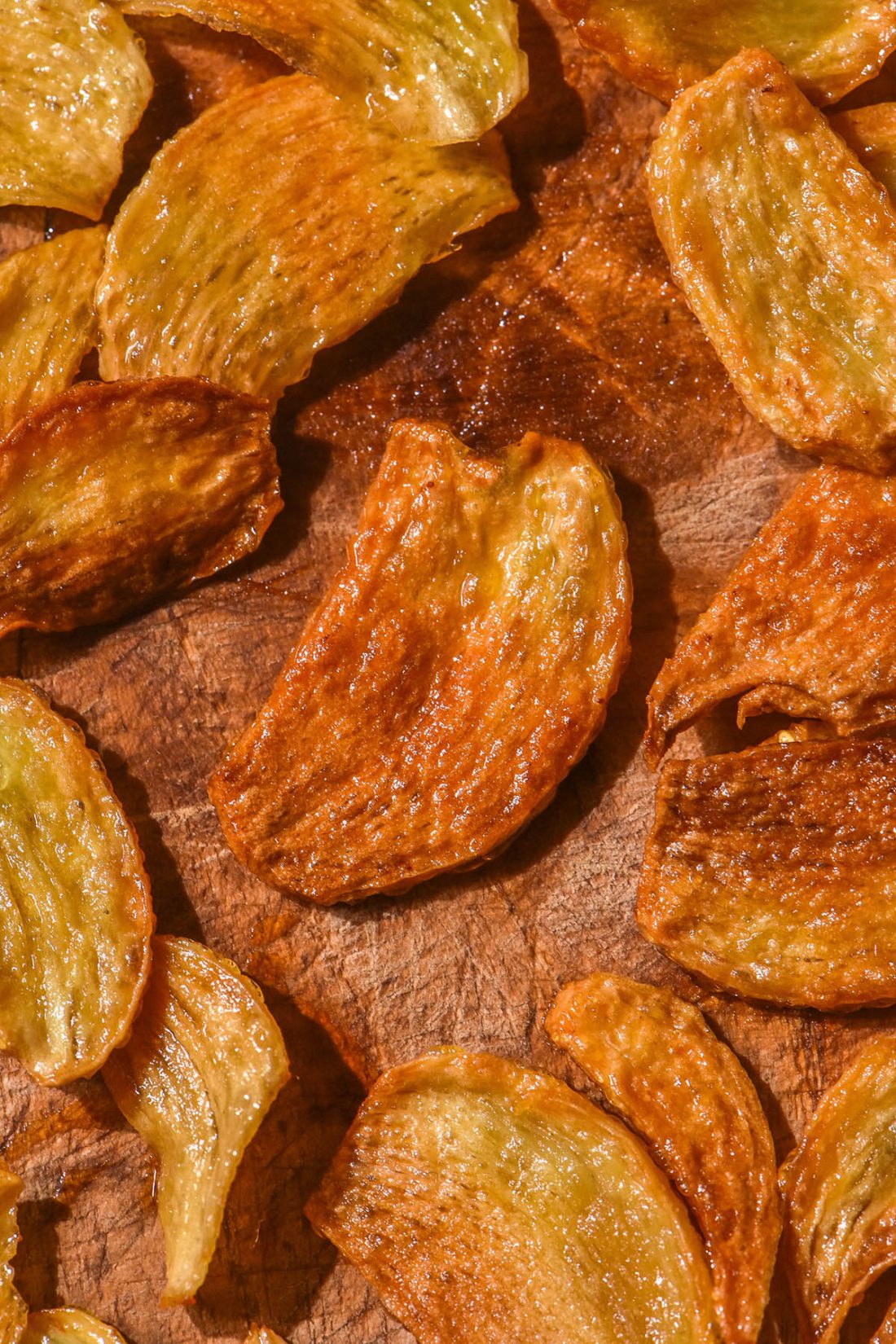 Low FODMAP garlic chips - George Eats